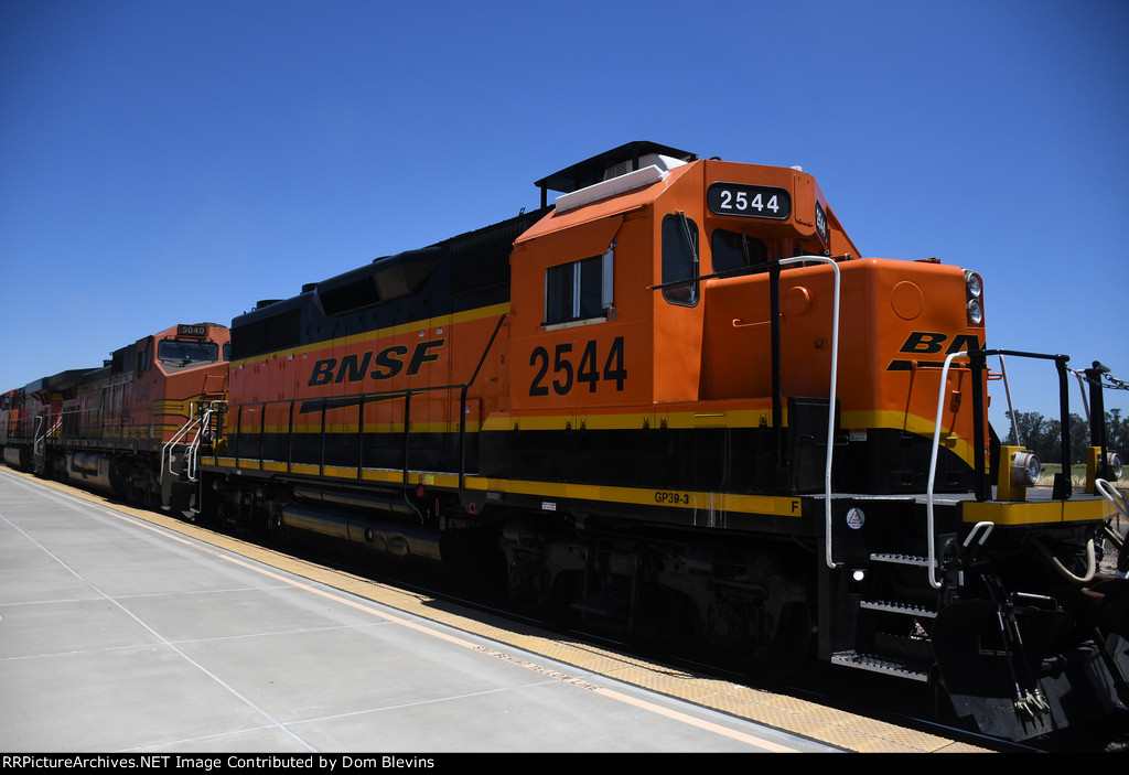 BNSF 2544